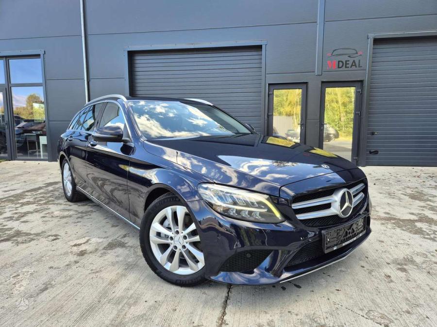 Zils Mercedes-Benz c-220 2018 Utena, ar dzinēja tilpumu 1.95 L un nobraukumu 321 tūkst. km par 11990 €, foto 3 vietnē AUTOMOTO.COM.LV
