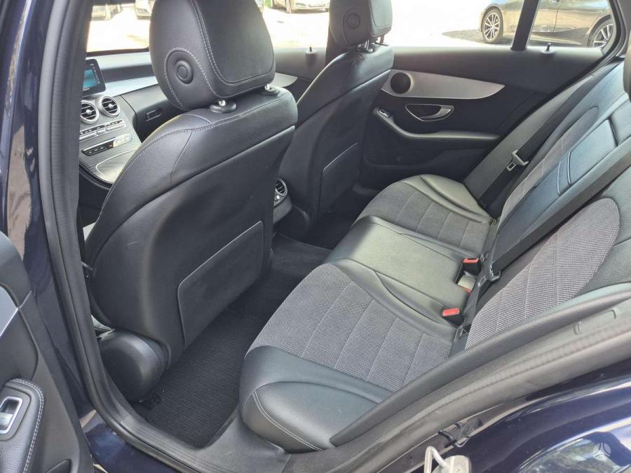 Zils Mercedes-Benz c-220 2018 Utena, ar dzinēja tilpumu 1.95 L un nobraukumu 321 tūkst. km par 11990 €, foto 26 vietnē AUTOMOTO.COM.LV