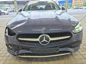 Zils Mercedes-Benz c-220 2023 Viļņa, ar dzinēja tilpumu 2.00 L un nobraukumu 95 tūkst. km par 19100 €, foto 12 vietnē AUTOMOTO.COM.LV