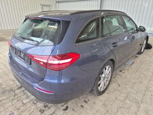 Blue Mercedes-Benz c-220 2023 in Vilnius, with an engine capacity of 1.99 L and mileage of 95 thousand km for 18990 €, photo 5 on AUTOMOTO.COM.LV