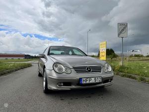 Brūns Mercedes-Benz c-220 2003 Panevēža, ar dzinēja tilpumu 2.15 L un nobraukumu 343 tūkst. km par 1150 €, foto 5 vietnē AUTOMOTO.COM.LV