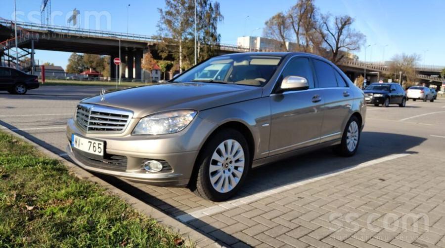 Brown Mercedes-Benz c-220 2007 in Riga, with an engine capacity of 2.20 L and mileage of 355 thousand km for 4350 €, photo 1 on AUTOMOTO.COM.LV