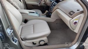 Brown Mercedes-Benz c-220 2007 in Riga, with an engine capacity of 2.20 L and mileage of 355 thousand km for 4350 €, photo 9 on AUTOMOTO.COM.LV