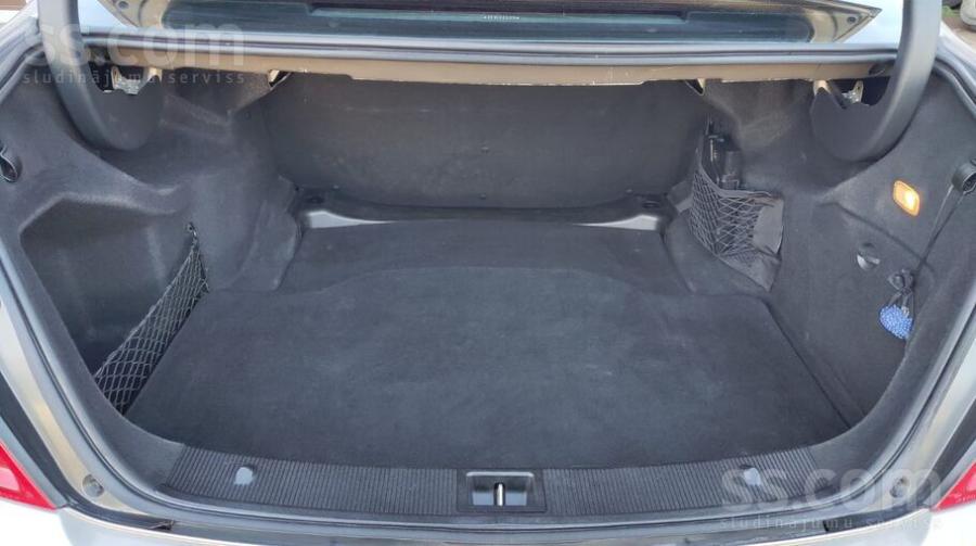 Brown Mercedes-Benz c-220 2007 in Riga, with an engine capacity of 2.20 L and mileage of 355 thousand km for 4350 €, photo 13 on AUTOMOTO.COM.LV