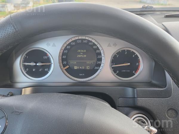Brūns Mercedes-Benz c-220 2008 Liepāja, ar dzinēja tilpumu 2.20 L un nobraukumu 290 tūkst. km par 4000 €, foto 8 vietnē AUTOMOTO.COM.LV