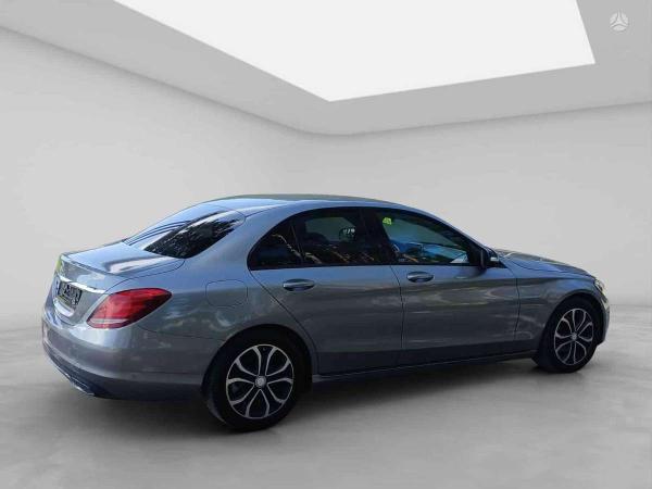 Brown Mercedes-Benz c-220 2015 in Vilnius, with an engine capacity of 1.60 L and mileage of 217 thousand km for 11800 €, photo 5 on AUTOMOTO.COM.LV
