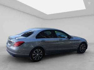 Brown Mercedes-Benz c-220 2015 in Vilnius, with an engine capacity of 1.60 L and mileage of 217 thousand km for 11800 €, photo 6 on AUTOMOTO.COM.LV