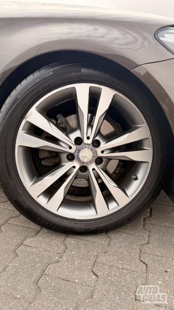 Brown Mercedes-Benz c-220 2017 in Vilnius, with an engine capacity of 2.20 L and mileage of 144 thousand km for 16800 €, photo 8 on AUTOMOTO.COM.LV