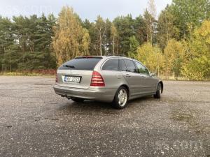 Brūns Mercedes-Benz c-220 2004 Rīga, ar dzinēja tilpumu 2.20 L un nobraukumu 254 tūkst. km par 1650 €, foto 5 vietnē AUTOMOTO.COM.LV
