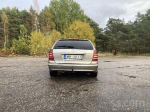 Brūns Mercedes-Benz c-220 2004 Rīga, ar dzinēja tilpumu 2.20 L un nobraukumu 254 tūkst. km par 1650 €, foto 7 vietnē AUTOMOTO.COM.LV