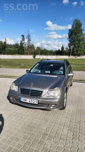 Brown Mercedes-Benz c-220 2006 in Ogre, with an engine capacity of 2.20 L and mileage of 355 thousand km for 3000 €, photo 3 on AUTOMOTO.COM.LV