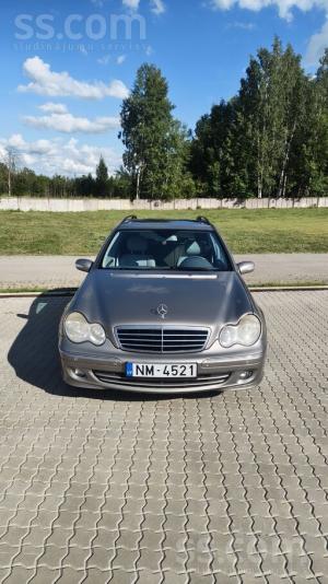 Brown Mercedes-Benz c-220 2006 in Ogre, with an engine capacity of 2.20 L and mileage of 355 thousand km for 3000 €, photo 4 on AUTOMOTO.COM.LV