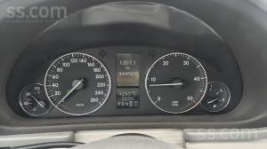 Brown Mercedes-Benz c-220 2006 in Ogre, with an engine capacity of 2.20 L and mileage of 355 thousand km for 3000 €, photo 9 on AUTOMOTO.COM.LV