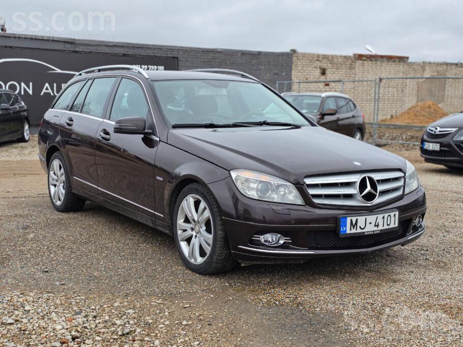 Brown Mercedes-Benz c-220 2010 in Liepaja, with an engine capacity of 2.20 L and mileage of 309 thousand km for 5000 €, photo 5 on AUTOMOTO.COM.LV
