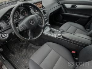 Brown Mercedes-Benz c-220 2010 in Liepaja, with an engine capacity of 2.20 L and mileage of 309 thousand km for 5000 €, photo 11 on AUTOMOTO.COM.LV