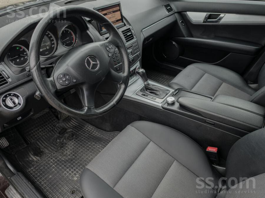 Brown Mercedes-Benz c-220 2010 in Liepaja, with an engine capacity of 2.20 L and mileage of 309 thousand km for 5000 €, photo 11 on AUTOMOTO.COM.LV