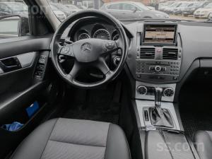 Brown Mercedes-Benz c-220 2010 in Liepaja, with an engine capacity of 2.20 L and mileage of 309 thousand km for 5000 €, photo 13 on AUTOMOTO.COM.LV