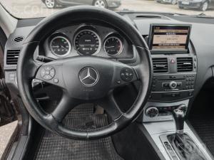 Brown Mercedes-Benz c-220 2010 in Liepaja, with an engine capacity of 2.20 L and mileage of 309 thousand km for 5000 €, photo 20 on AUTOMOTO.COM.LV