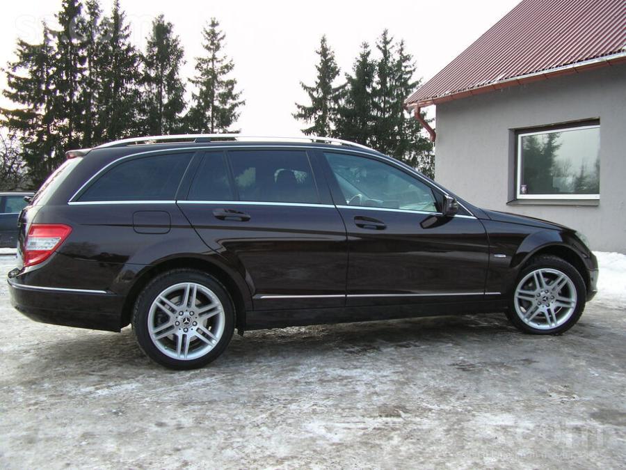 Brown Mercedes-Benz c-220 2010 in Riga, with an engine capacity of 2.20 L and mileage of 0 thousand km for 7750 €, photo 4 on AUTOMOTO.COM.LV