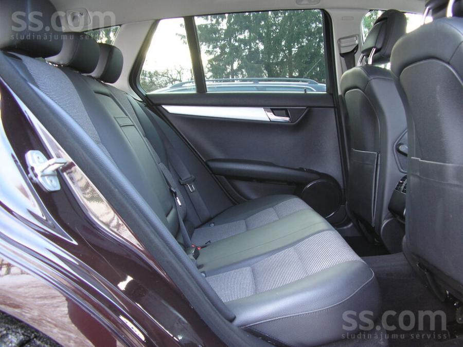 Brown Mercedes-Benz c-220 2010 in Riga, with an engine capacity of 2.20 L and mileage of 0 thousand km for 7750 €, photo 25 on AUTOMOTO.COM.LV