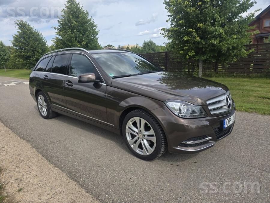 Brūns Mercedes-Benz c-220 2013 Rīga, ar dzinēja tilpumu 2.20 L un nobraukumu 241 tūkst. km par 6999 €, foto 3 vietnē AUTOMOTO.COM.LV