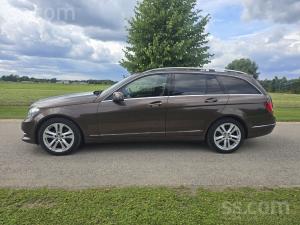 Brūns Mercedes-Benz c-220 2013 Rīga, ar dzinēja tilpumu 2.20 L un nobraukumu 241 tūkst. km par 6999 €, foto 6 vietnē AUTOMOTO.COM.LV