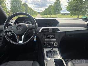 Brūns Mercedes-Benz c-220 2013 Rīga, ar dzinēja tilpumu 2.20 L un nobraukumu 241 tūkst. km par 6999 €, foto 12 vietnē AUTOMOTO.COM.LV