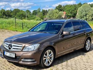 Brūns Mercedes-Benz c-220 2013 Valmiera, ar dzinēja tilpumu 2.10 L un nobraukumu 242 tūkst. km par 7800 €, foto  vietnē AUTOMOTO.COM.LV