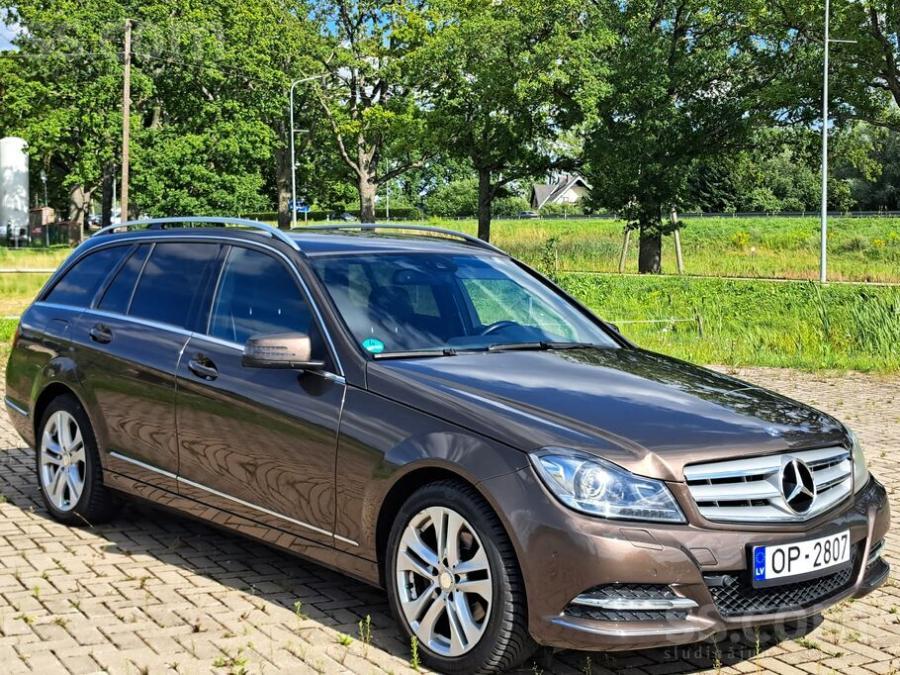 Brūns Mercedes-Benz c-220 2013 Valmiera, ar dzinēja tilpumu 2.10 L un nobraukumu 242 tūkst. km par 7800 €, foto 4 vietnē AUTOMOTO.COM.LV
