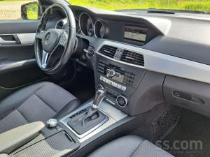 Brūns Mercedes-Benz c-220 2013 Valmiera, ar dzinēja tilpumu 2.10 L un nobraukumu 242 tūkst. km par 7800 €, foto 15 vietnē AUTOMOTO.COM.LV
