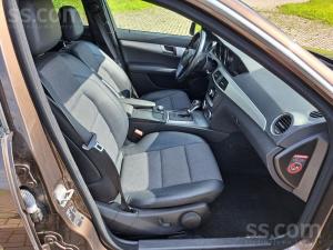 Brūns Mercedes-Benz c-220 2013 Valmiera, ar dzinēja tilpumu 2.10 L un nobraukumu 242 tūkst. km par 7800 €, foto 16 vietnē AUTOMOTO.COM.LV