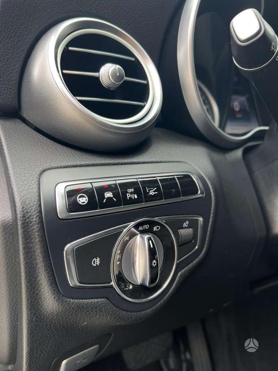 Brown Mercedes-Benz c-220 2015 in Utena, with an engine capacity of 2.20 L and mileage of 281 thousand km for 11350 €, photo 42 on AUTOMOTO.COM.LV