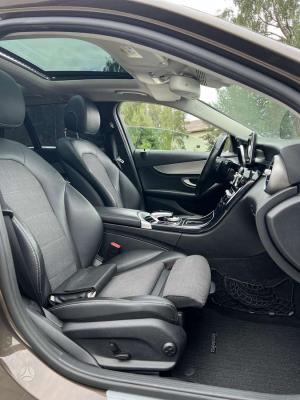 Brown Mercedes-Benz c-220 2015 in Utena, with an engine capacity of 2.20 L and mileage of 281 thousand km for 11350 €, photo 53 on AUTOMOTO.COM.LV