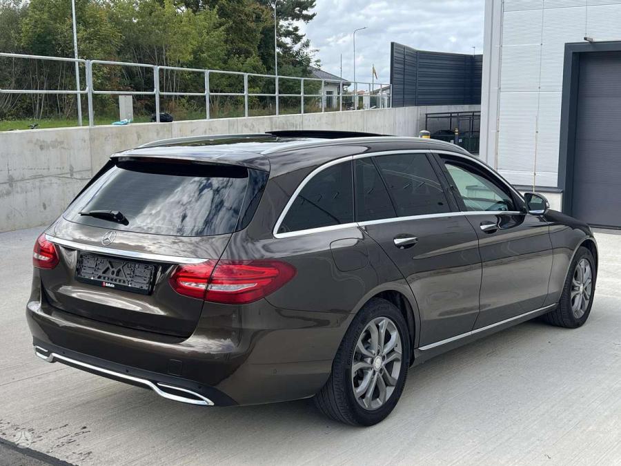 Brūns Mercedes-Benz c-220 2015 Utena, ar dzinēja tilpumu 2.14 L un nobraukumu 286 tūkst. km par 11799 €, foto 19 vietnē AUTOMOTO.COM.LV