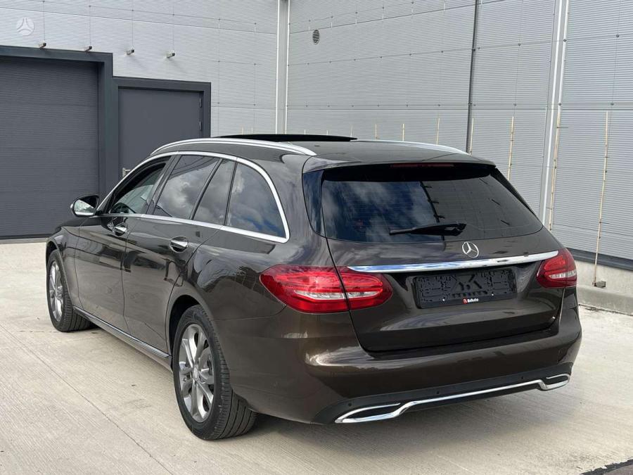 Brūns Mercedes-Benz c-220 2015 Utena, ar dzinēja tilpumu 2.14 L un nobraukumu 286 tūkst. km par 11799 €, foto 24 vietnē AUTOMOTO.COM.LV