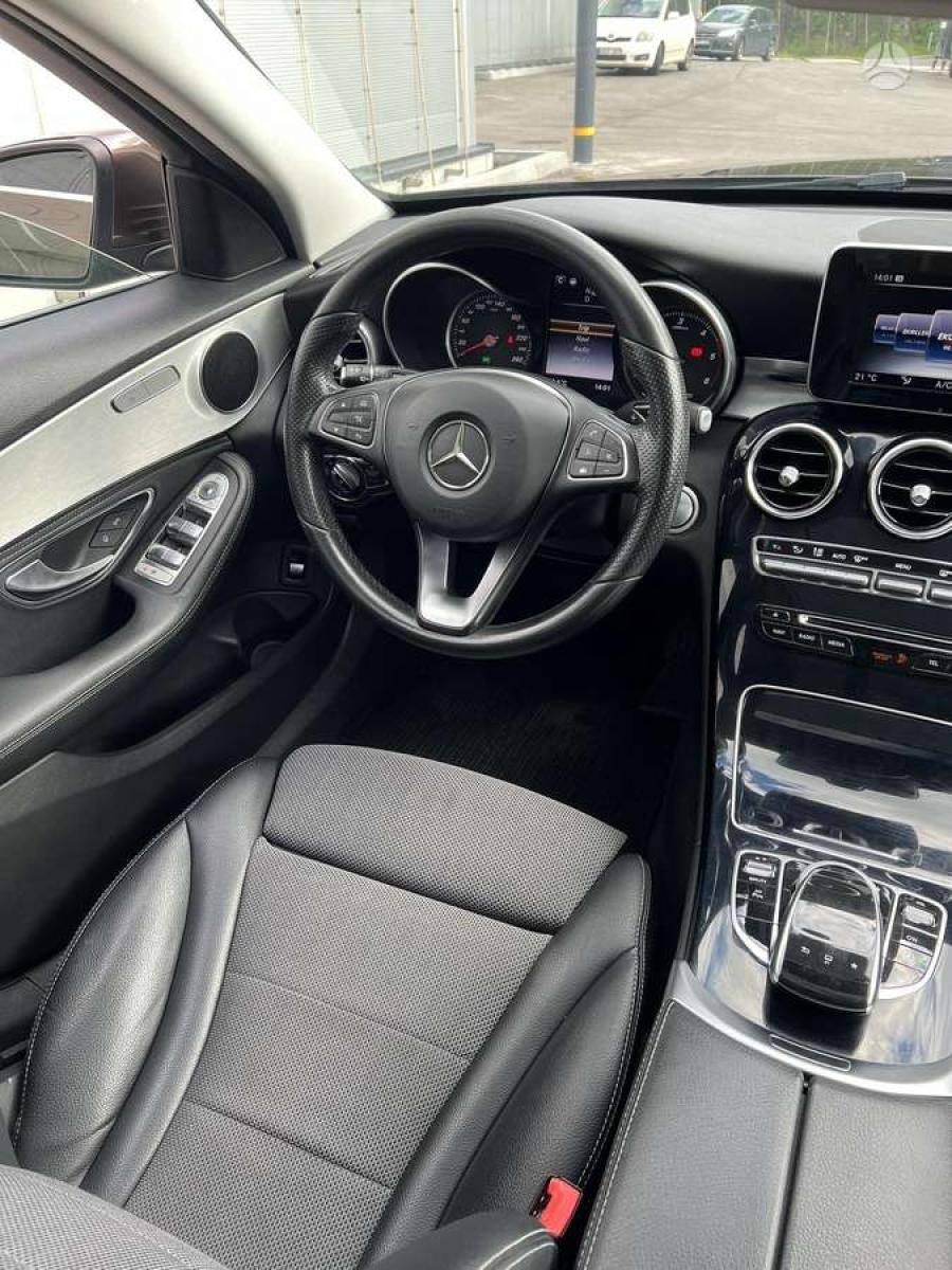 Brūns Mercedes-Benz c-220 2015 Utena, ar dzinēja tilpumu 2.14 L un nobraukumu 286 tūkst. km par 11799 €, foto 34 vietnē AUTOMOTO.COM.LV