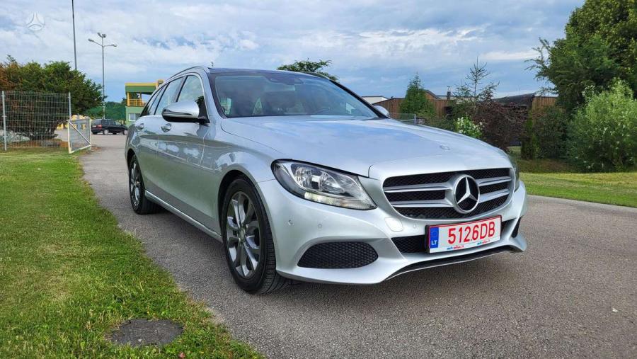 Brown Mercedes-Benz c-220 2016 in Siauliai, with an engine capacity of 2.14 L and mileage of 196 thousand km for 10650 €, photo 1 on AUTOMOTO.COM.LV