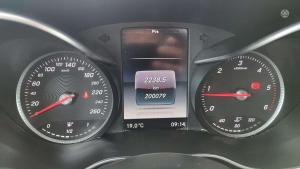 Brown Mercedes-Benz c-220 2016 in Siauliai, with an engine capacity of 2.14 L and mileage of 196 thousand km for 10650 €, photo 13 on AUTOMOTO.COM.LV