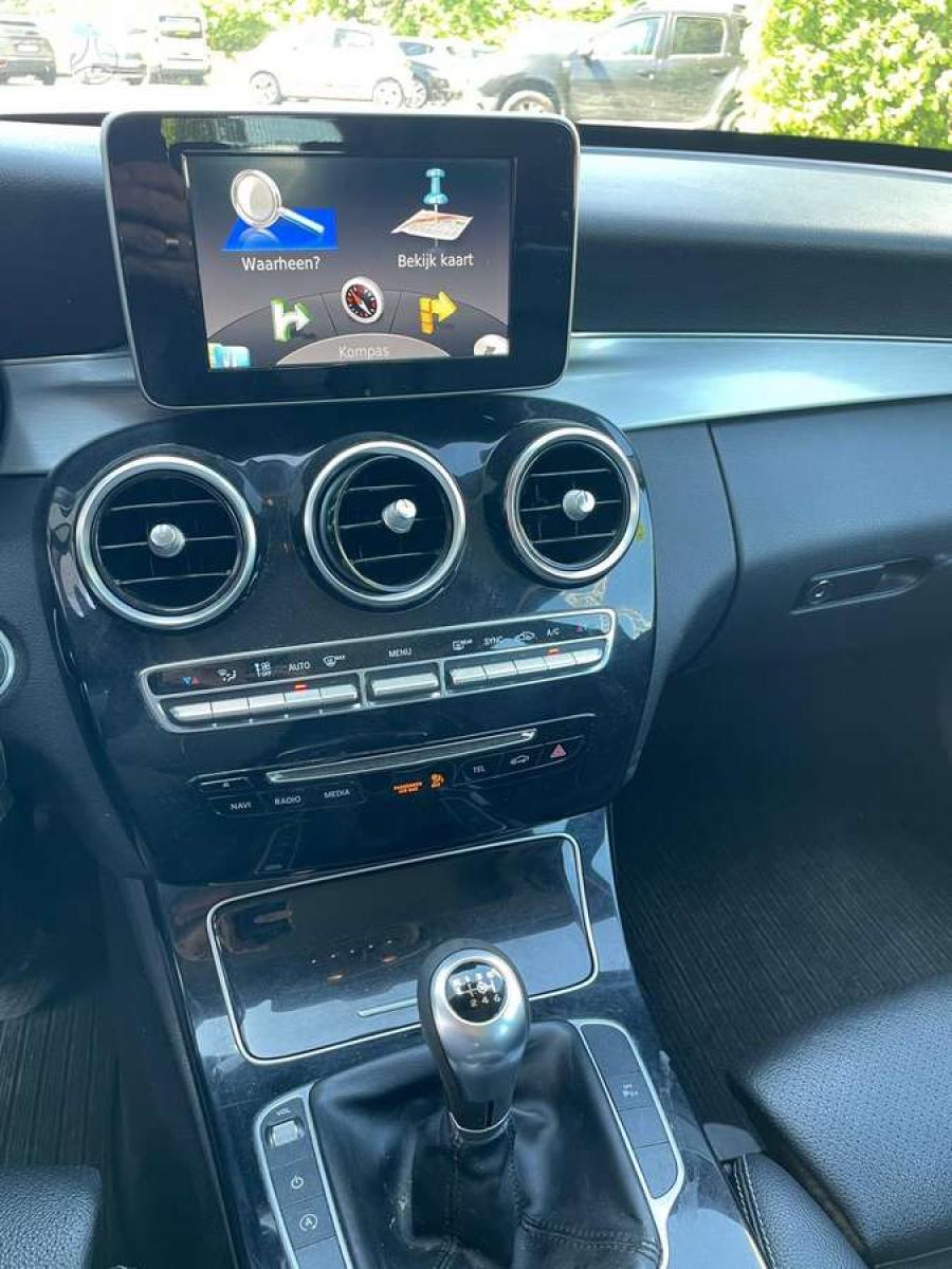 Brown Mercedes-Benz c-220 2016 in Siauliai, with an engine capacity of 2.14 L and mileage of 196 thousand km for 10650 €, photo 25 on AUTOMOTO.COM.LV