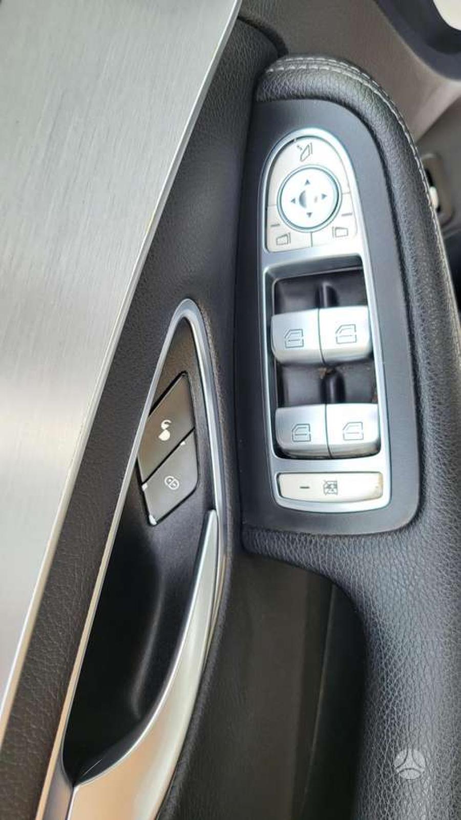 Brown Mercedes-Benz c-220 2016 in Siauliai, with an engine capacity of 2.14 L and mileage of 196 thousand km for 10650 €, photo 28 on AUTOMOTO.COM.LV