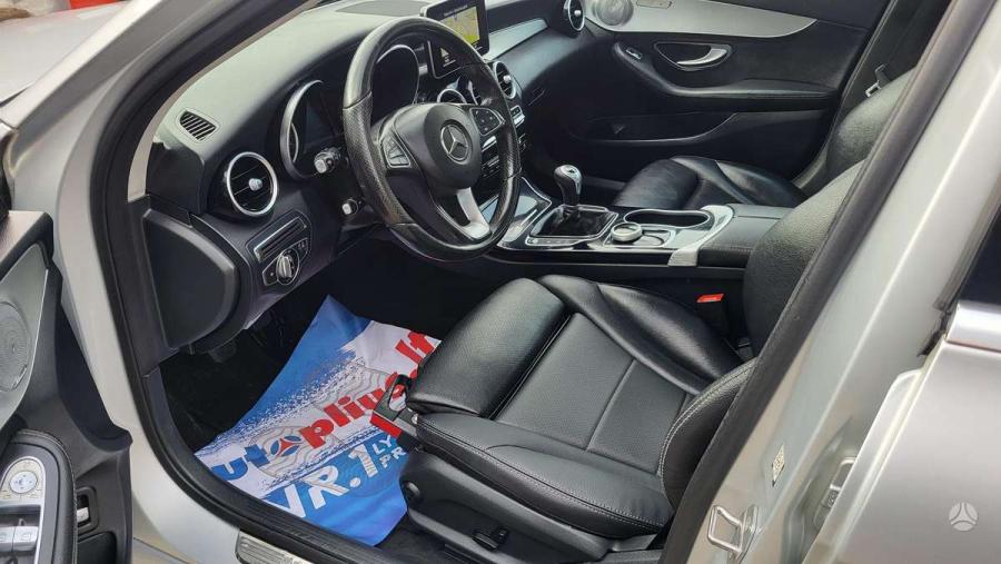 Brown Mercedes-Benz c-220 2016 in Siauliai, with an engine capacity of 2.14 L and mileage of 196 thousand km for 10650 €, photo 34 on AUTOMOTO.COM.LV