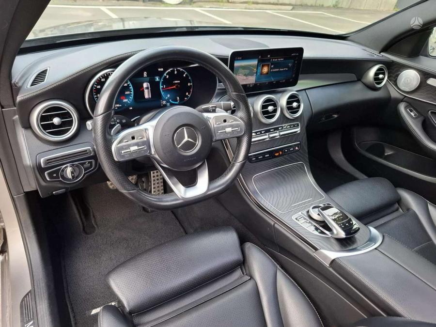 Brown Mercedes-Benz c-220 2018 in Vilnius, with an engine capacity of 1.95 L and mileage of 295 thousand km for 15500 €, photo 12 on AUTOMOTO.COM.LV