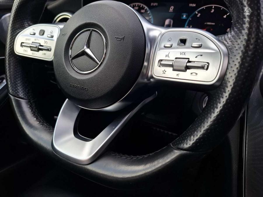 Brown Mercedes-Benz c-220 2018 in Vilnius, with an engine capacity of 1.95 L and mileage of 295 thousand km for 15500 €, photo 19 on AUTOMOTO.COM.LV