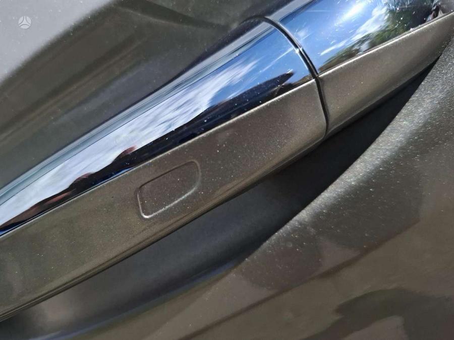 Brown Mercedes-Benz c-220 2018 in Vilnius, with an engine capacity of 1.95 L and mileage of 295 thousand km for 15500 €, photo 30 on AUTOMOTO.COM.LV