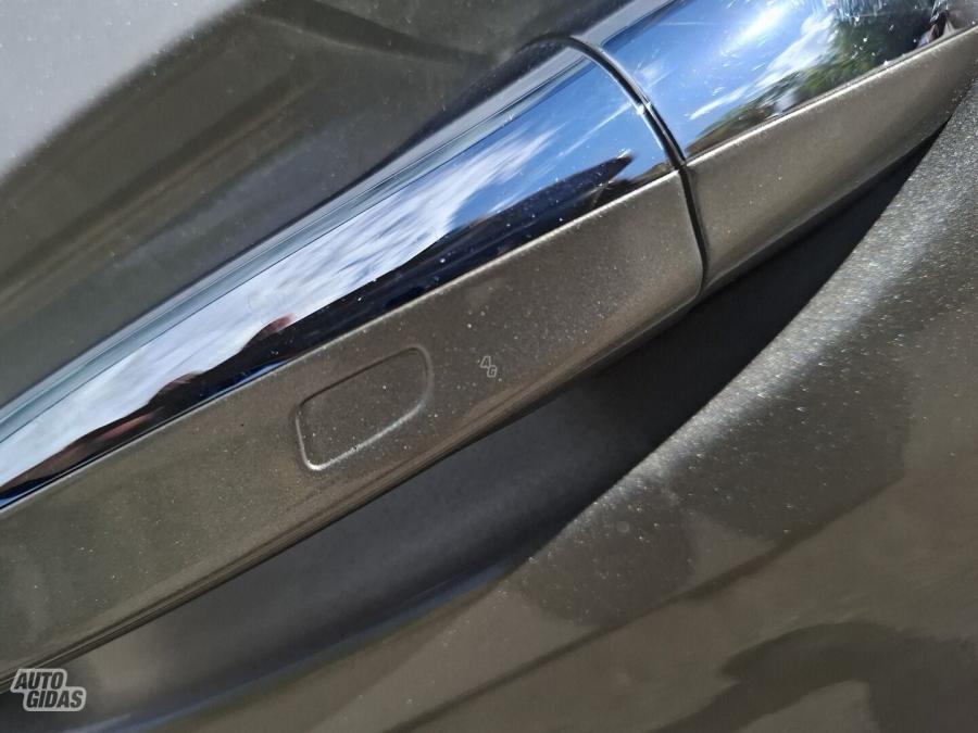 Brūns Mercedes-Benz c-220 2018 Viļņa, ar dzinēja tilpumu 2.20 L un nobraukumu 297 tūkst. km par 15500 €, foto 28 vietnē AUTOMOTO.COM.LV