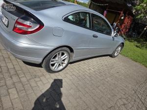 Mercedes-Benz c-220 2005 Viļņa, ar dzinēja tilpumu 2.10 L un nobraukumu 270 tūkst. km par 2000 €, foto 5 vietnē AUTOMOTO.COM.LV