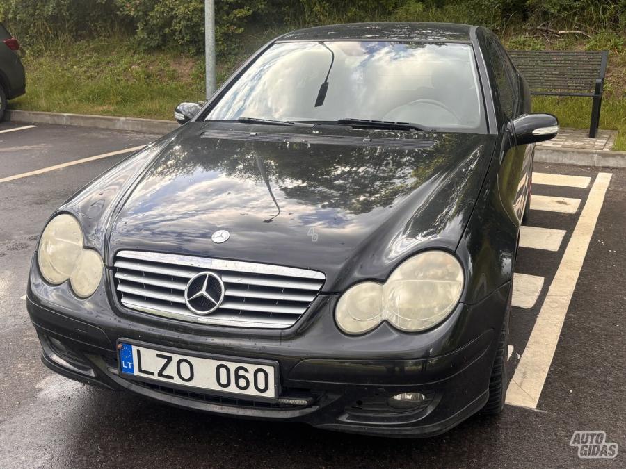 Mercedes-Benz c-220 2005 Molėtai, ar dzinēja tilpumu 2.20 L un nobraukumu 321 tūkst. km par 2500 €, foto 3 vietnē AUTOMOTO.COM.LV