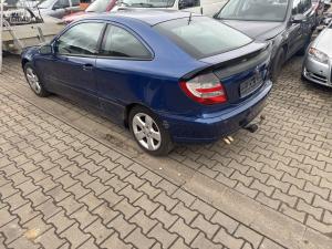 Мерседес Ц 220 2006 в Клайпеда, объемом двигателя 2.20 л и пробегом 330 тыс. км за 1250 €, фото 4 на AUTOMOTO.COM.LV