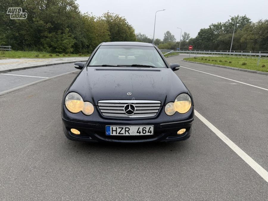 Мерседес Ц 220 2006 в Арёгала, объемом двигателя 2.20 л и пробегом 340 тыс. км за 1350 €, фото 4 на AUTOMOTO.COM.LV