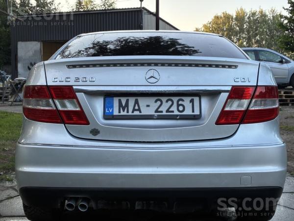 Мерседес Ц 220 2009 в Рига, объемом двигателя 2.20 л и пробегом 310 тыс. км за 3700 €, фото 6 на AUTOMOTO.COM.LV